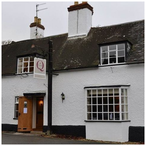 Queen Elizabeth - Pub in Pershore, Worcestershire